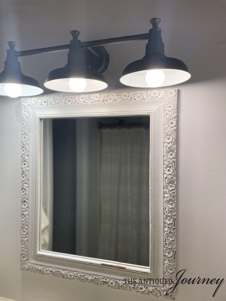 5 Ways To Add Vintage Charm To Your Bathroom - The Antiqued Journey