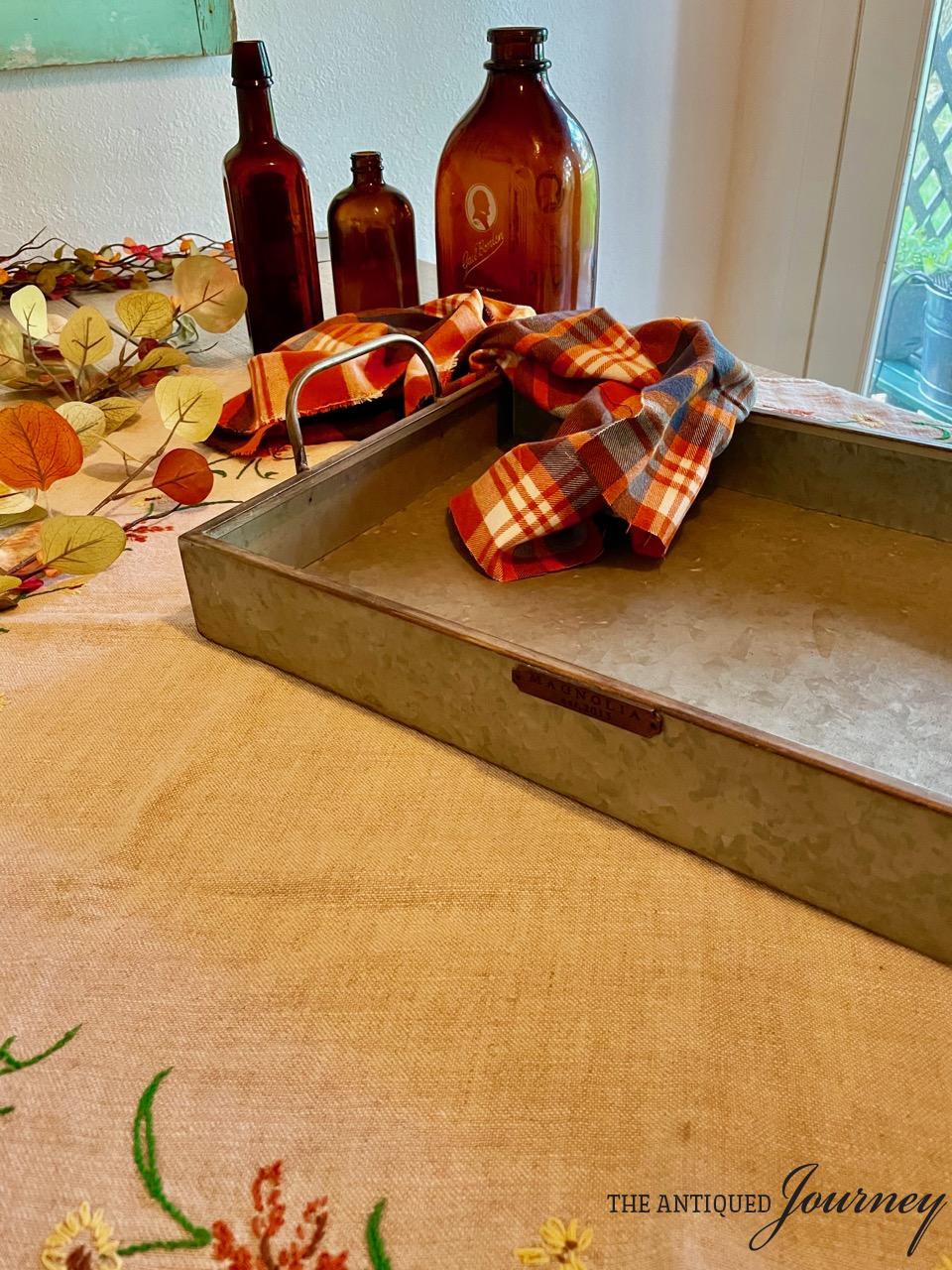 Cozy Gatherings: How To Create A Stunning Fall Centerpiece - The ...