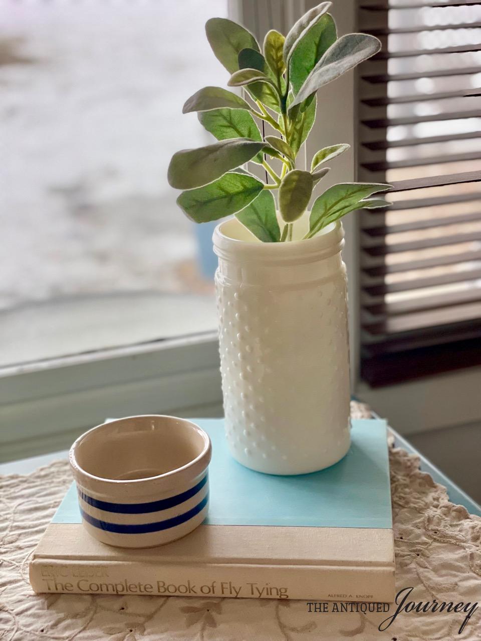 How To Create A Vignette Display - The Antiqued Journey