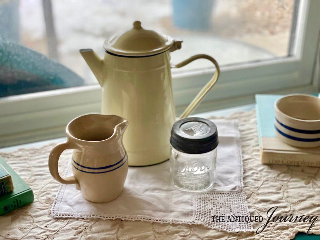 How To Create A Vignette Display - The Antiqued Journey