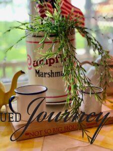 Enamel Everywhere: 7 Stunning Ideas for Decorating with Vintage ...