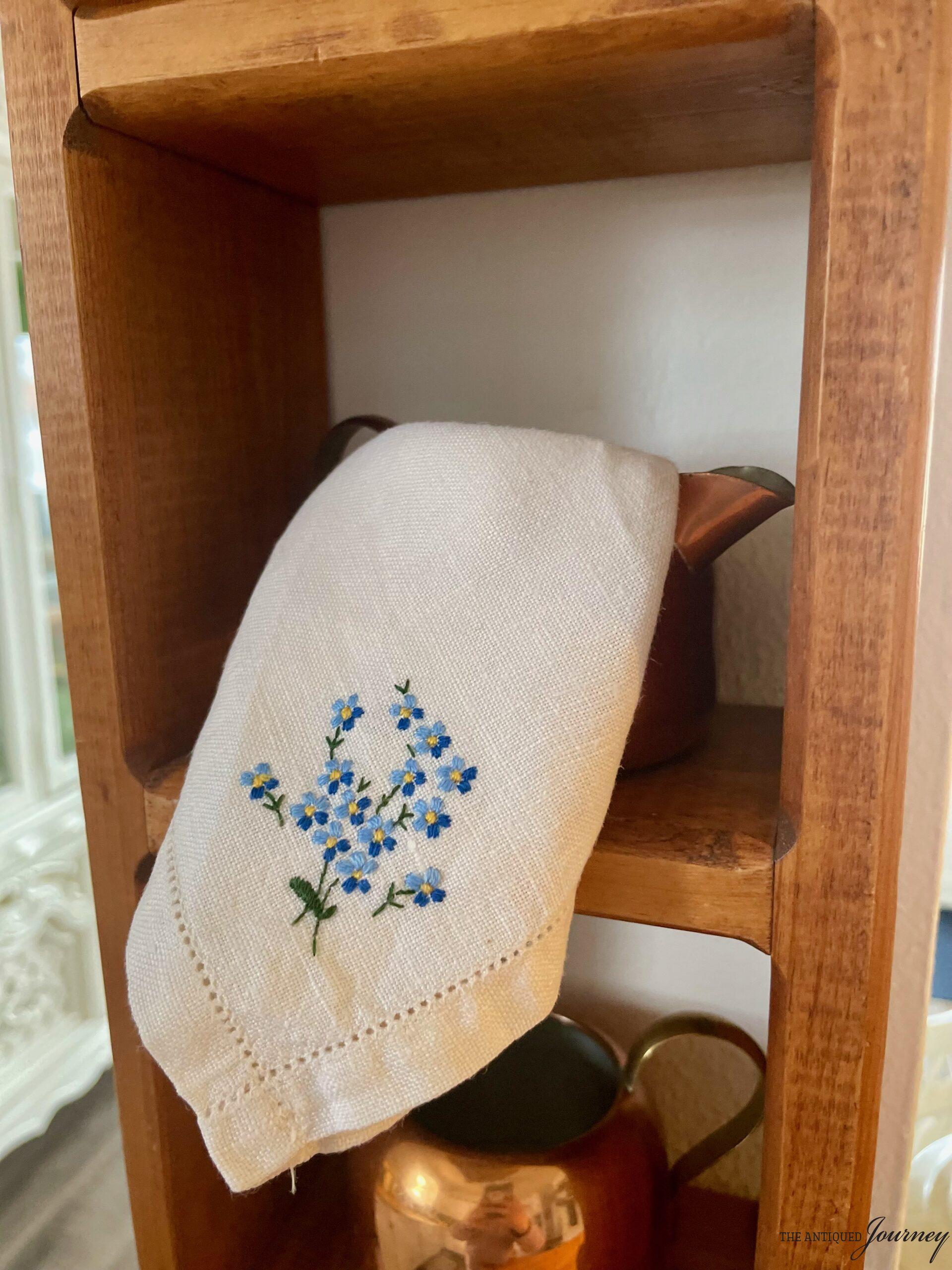 Collecting Vintage Linens: A Beginner's Guide for Finding and ...