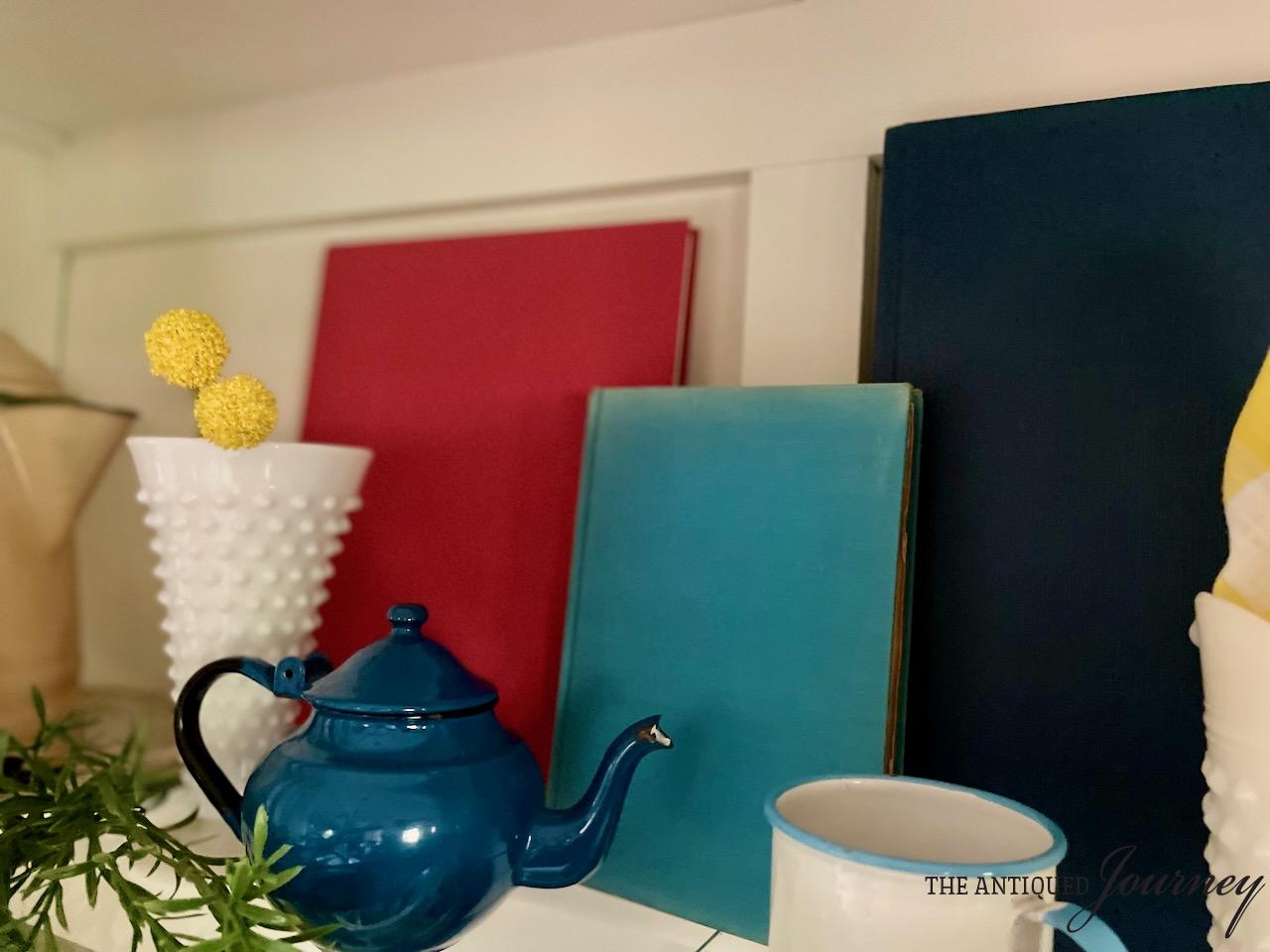 How to Thrift for Vintage Books - The Antiqued Journey