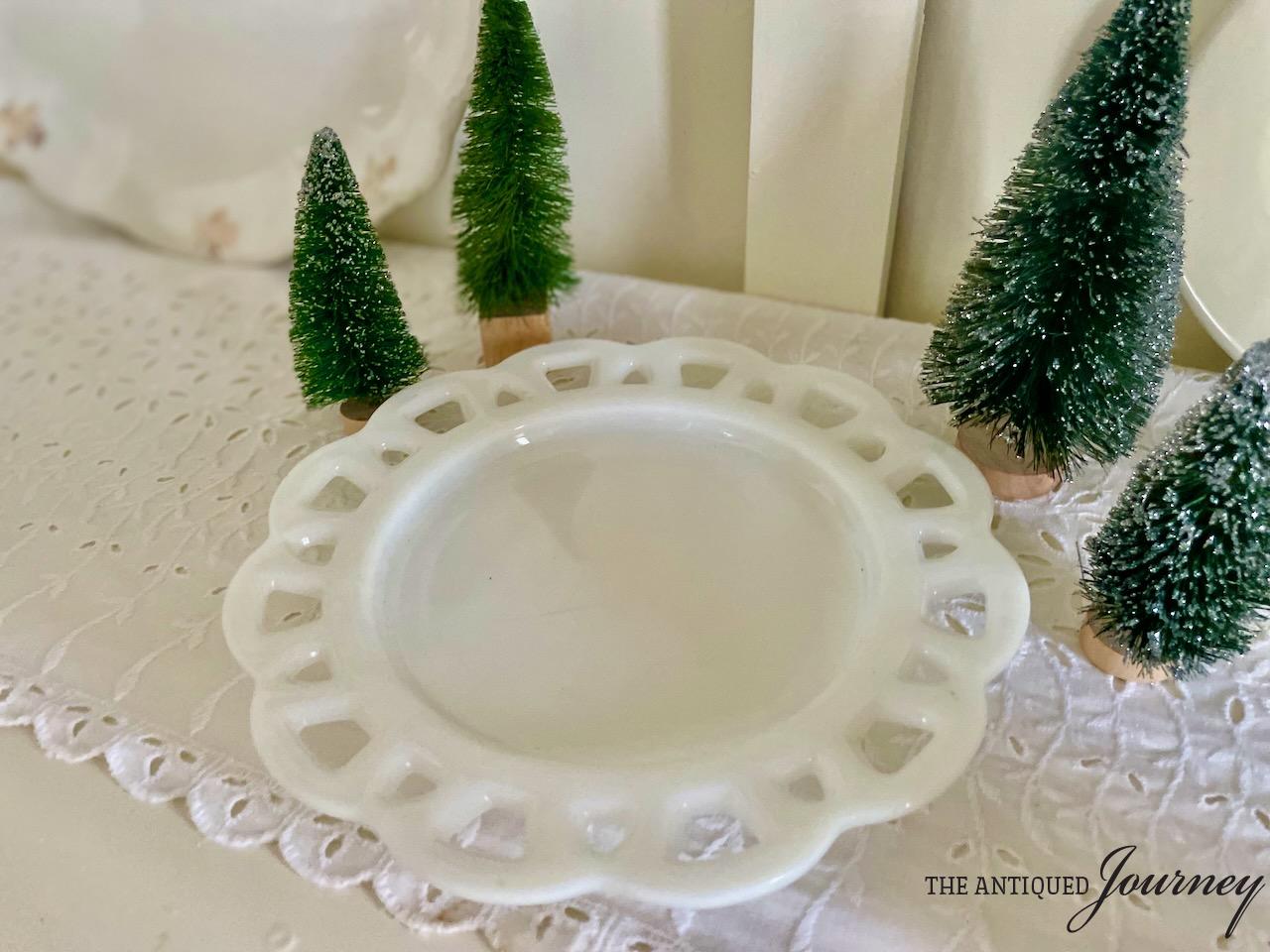 Decorating Ideas and Collecting Tips for Vintage Milk Glass - The ...