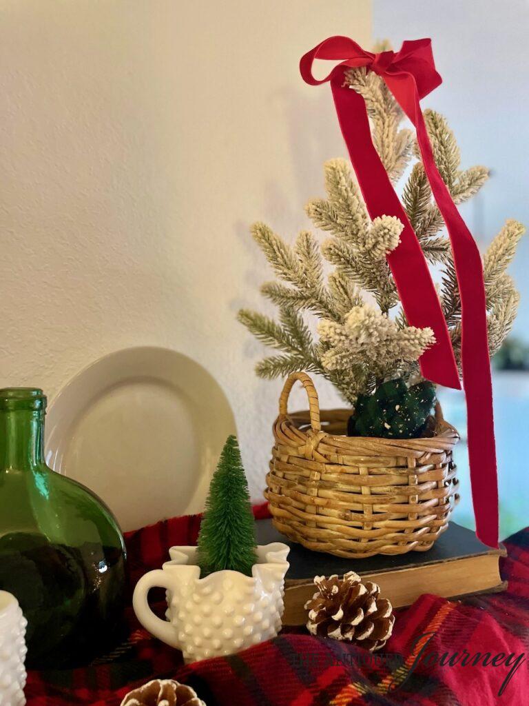 Decorating with Ribbon for Christmas: Budget-Friendly Elegance on a ...