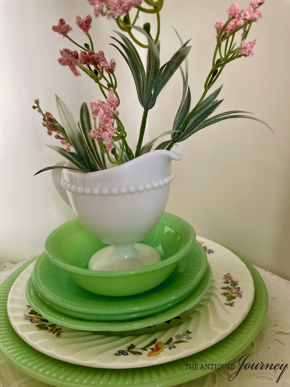 Types of Antique and Vintage Glass - The Antiqued Journey