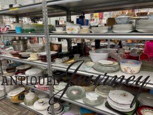 Your Ultimate Guide to Thrifting: A Roundup of the Best Tips ...