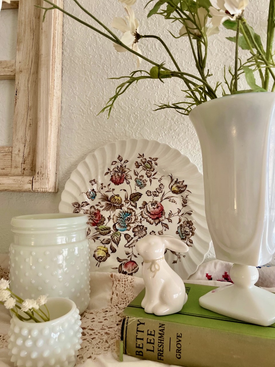 14 Spring Decor Ideas: Vintage Finds for a Fresh Start - The Antiqued ...